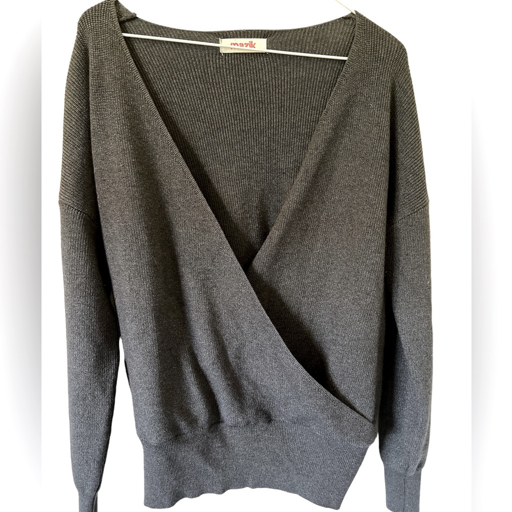 Mazik Crossover Sweater - Gem